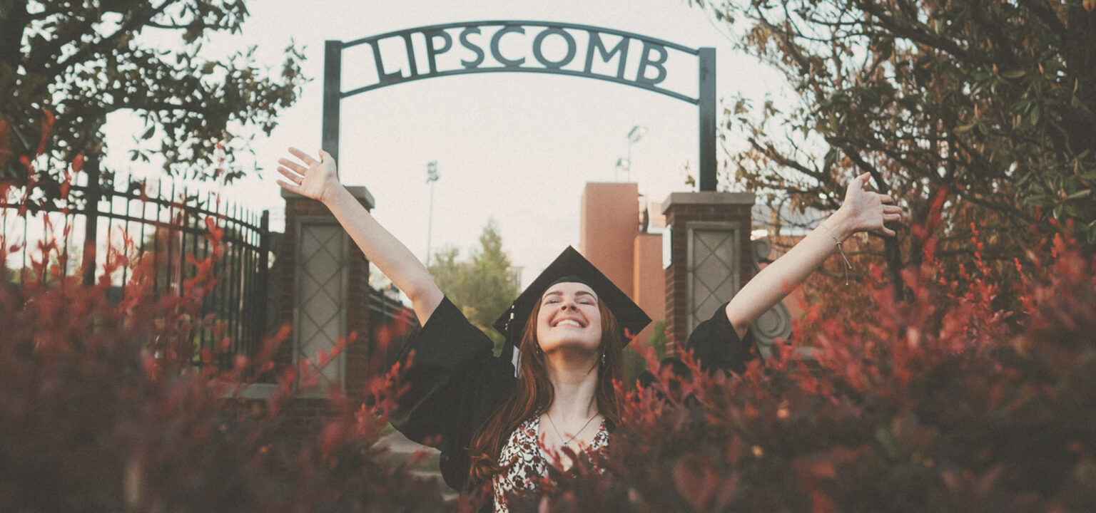 Best College Graduation Portrait Photographer | DSmithImages